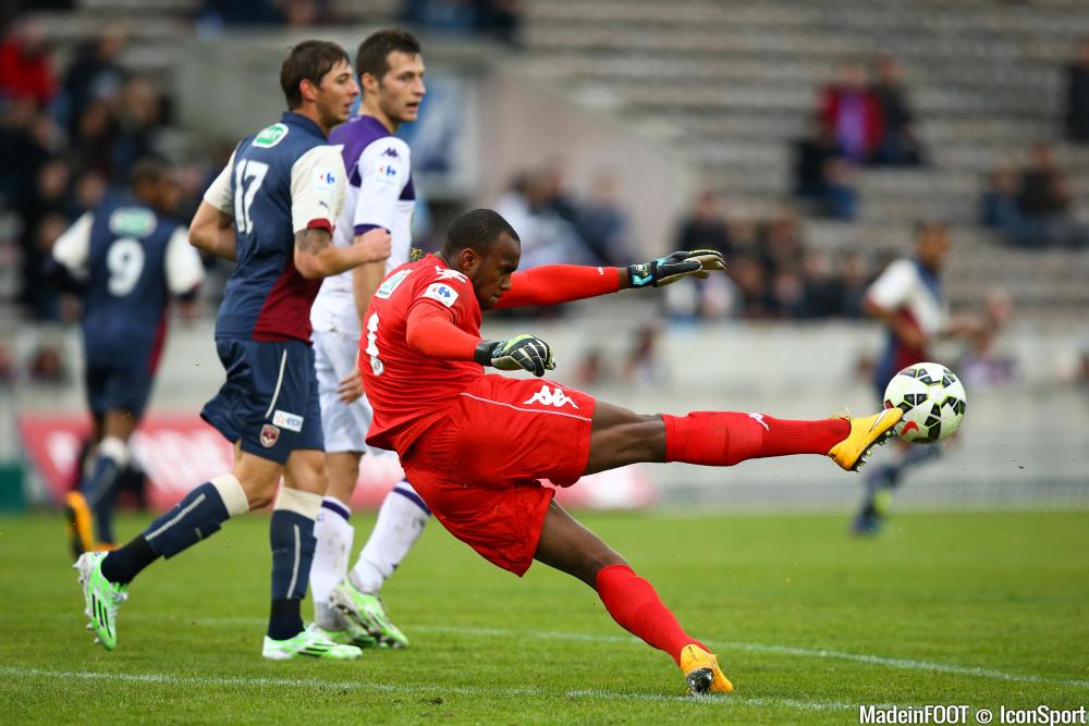 Soiyir Ahamada (OM) : Statistiques / salaire / âge et origine