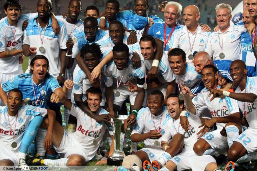 Photos OM Ligue 1 : Matchs, Marseille remporte le trophé des champions ...