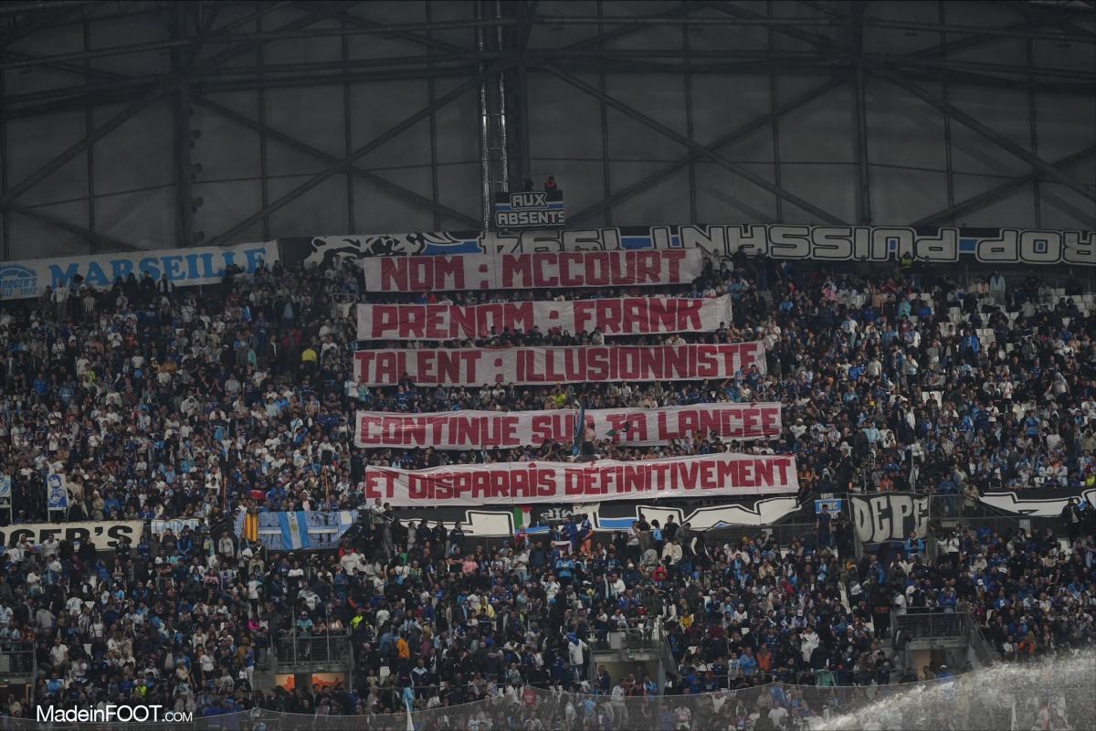 OM - Virage fermé, grève, chants hostiles, banderoles... l'ambiance au ...
